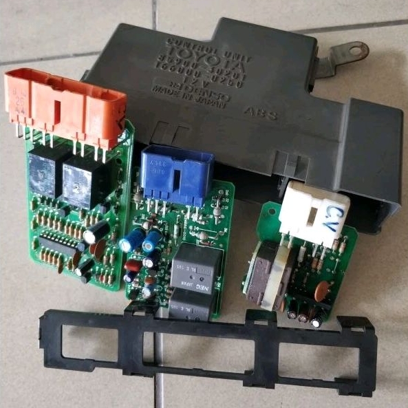 Jual Denso Control Unit Toyota Land Cruiser 12V | Denso Unit Kendali ...