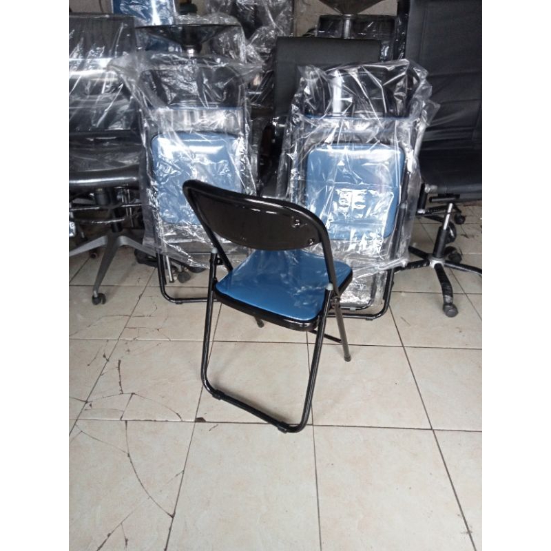 Jual kursi lipat Oscar biru chitose dan Futura | Shopee Indonesia