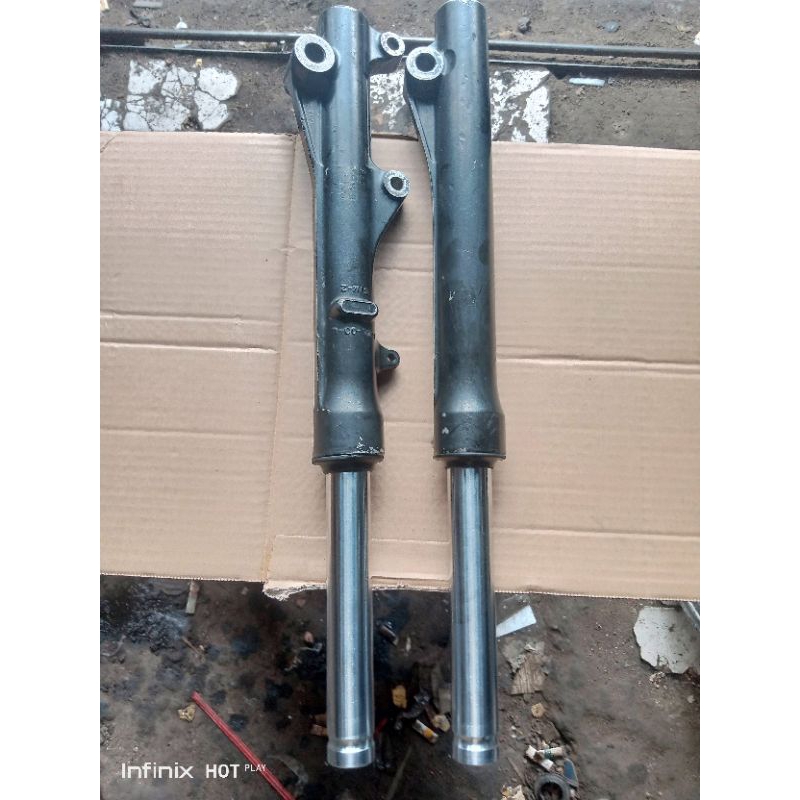 Jual SOK DEPAN.MOTOR.HONDA.BIT.Karbu bit fi bit popt Vario 125 masuk ...
