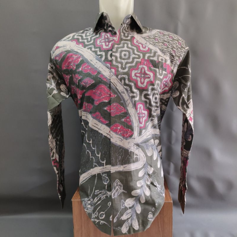 Jual Kemeja Batik Pria Lapis Furing Mega Mendung Hijau Semen Ping | Shopee Indonesia