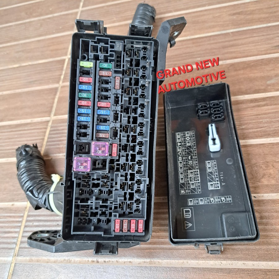 Jual Fuse Box Sekring New Jazz Rs Gk5 Asli Honda | Shopee Indonesia
