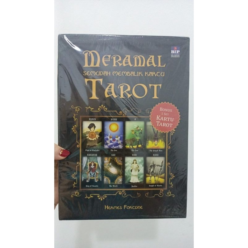 Jual Buku Tarot Original Meramal semudah membalikan kartu Tarot ...