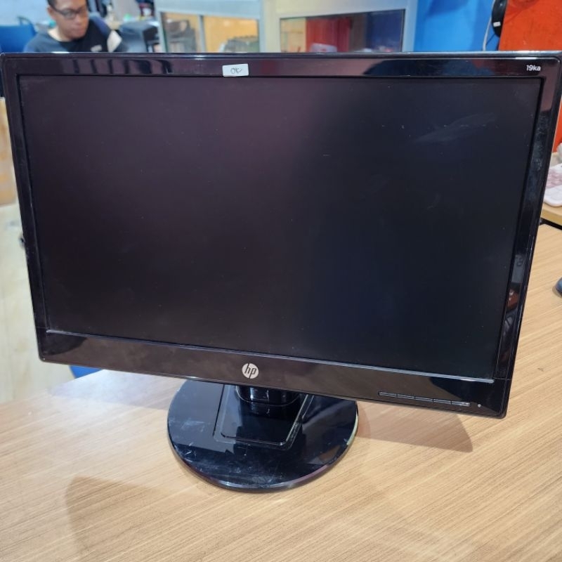 Jual Monitor LED 19 inch HP wide screen - Led HP 19 wide screen ...
