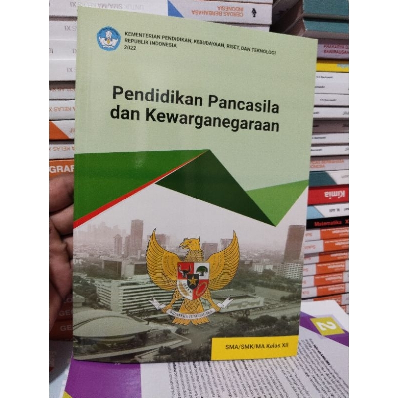 Jual buku ppkn/pendidikan pancasila dan kewarganegaraan kelas 12/XII/3 sma/ma bse/bos edisi 2022 ...