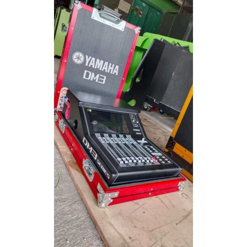 Jual Hardcase Case Fligtcase Digital Mixer Yamaha DM3 DM3S DM3 standard ...