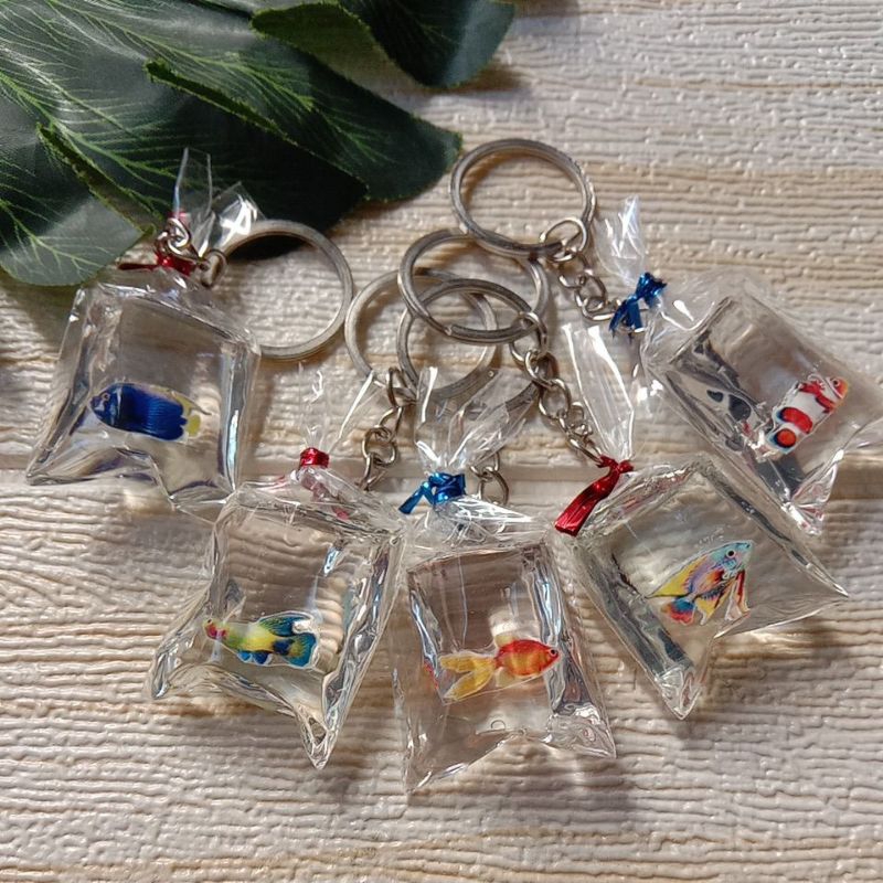 Jual Gantungan Kunci Miniatur Ikan Hias Dalam Plastik / ikan dalam ...