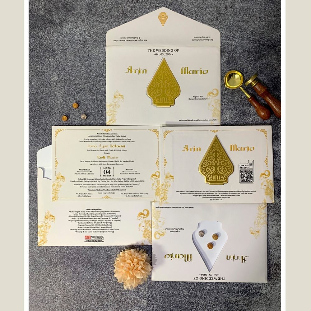 Jual Undangan Pernikahan Hard Cover Single Board Plus Amplop Emblem ...