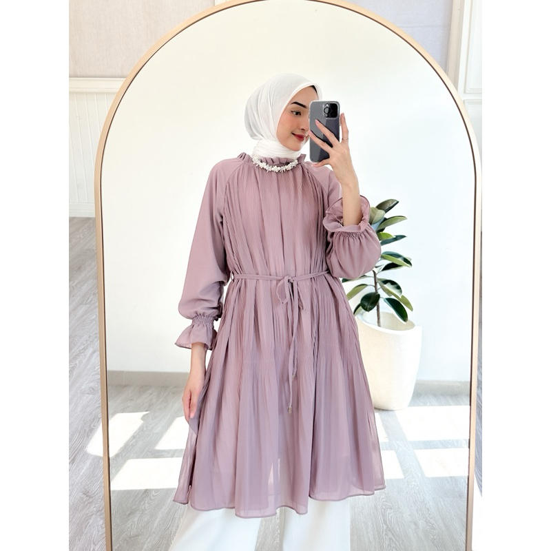 Jual Artemis Fashion~ TAVISHA / TUNIK PLISKET // Atasan motif bunga ...