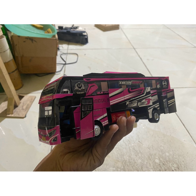 Jual Miniatur Bis Aneka Bintang Javas Queen | Shopee Indonesia