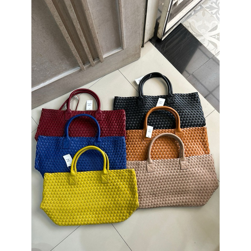 Jual BOT CABAT ANYAM FREE POUCH | Shopee Indonesia
