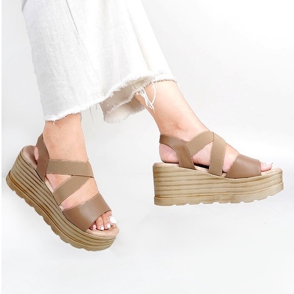 Jual Pollux Bold WPOGO 14 - Sandal Wedges Wanita Bahan Kulit Asli ...