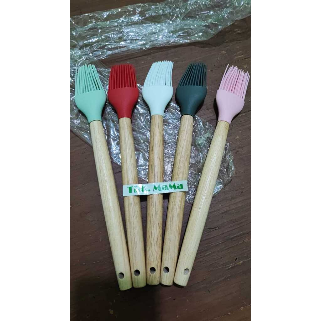 Jual Kuas Silikon Tahan Panas dengan Gagang Kayu halus | Shopee Indonesia