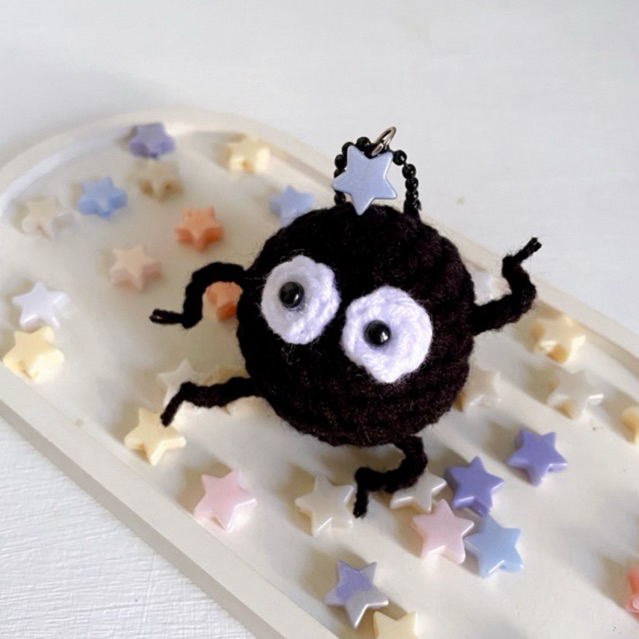 Jual Susuwatari Keychain . Susuwatari Amigurumi | Shopee Indonesia