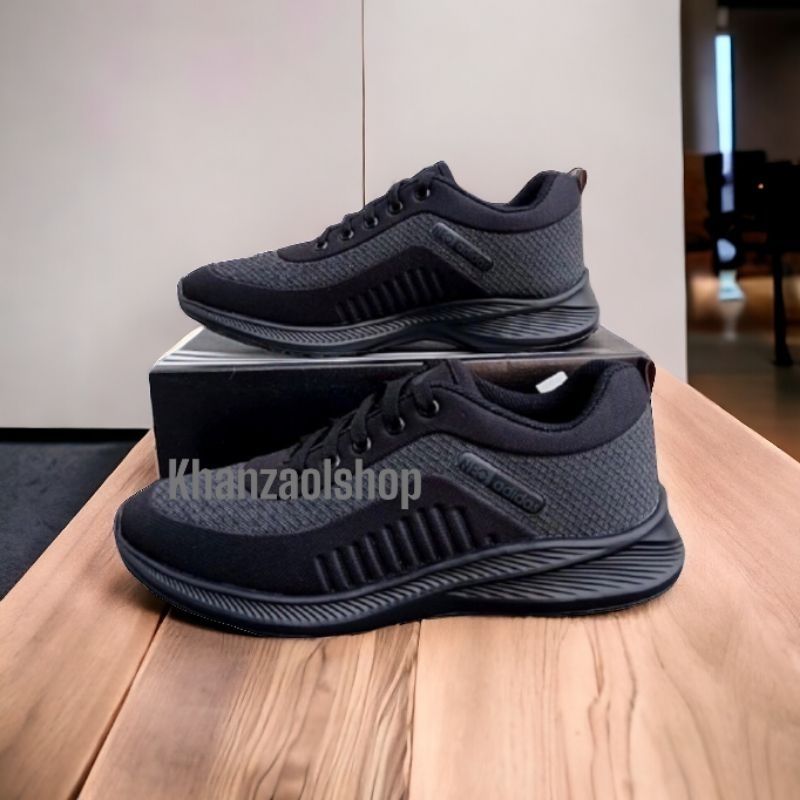 Jual sepatu sekolah hitam polos wanita pria/sepatu sneaker/sepatu ...