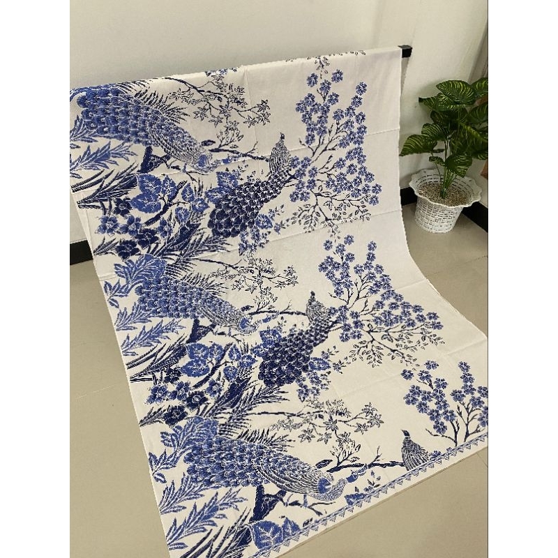 Jual Kain batik solo merak kembangan nangkring biru | Shopee Indonesia