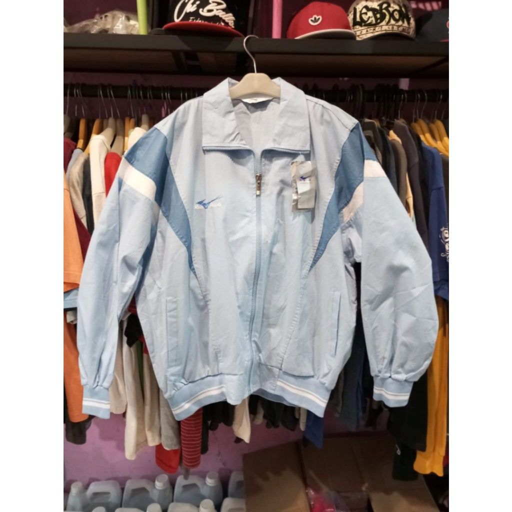 Jual Jaket Run People Original Biru Muda | Shopee Indonesia