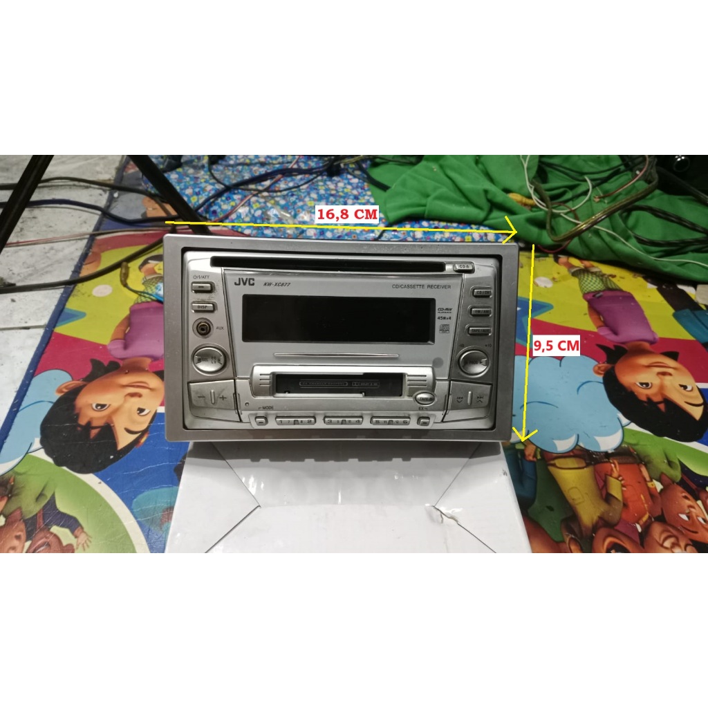 Jual JVC KW-XC877. TAPE MOBIL BEKAS JADUL. KONDISI NORMAL. HEAD UNIT ...
