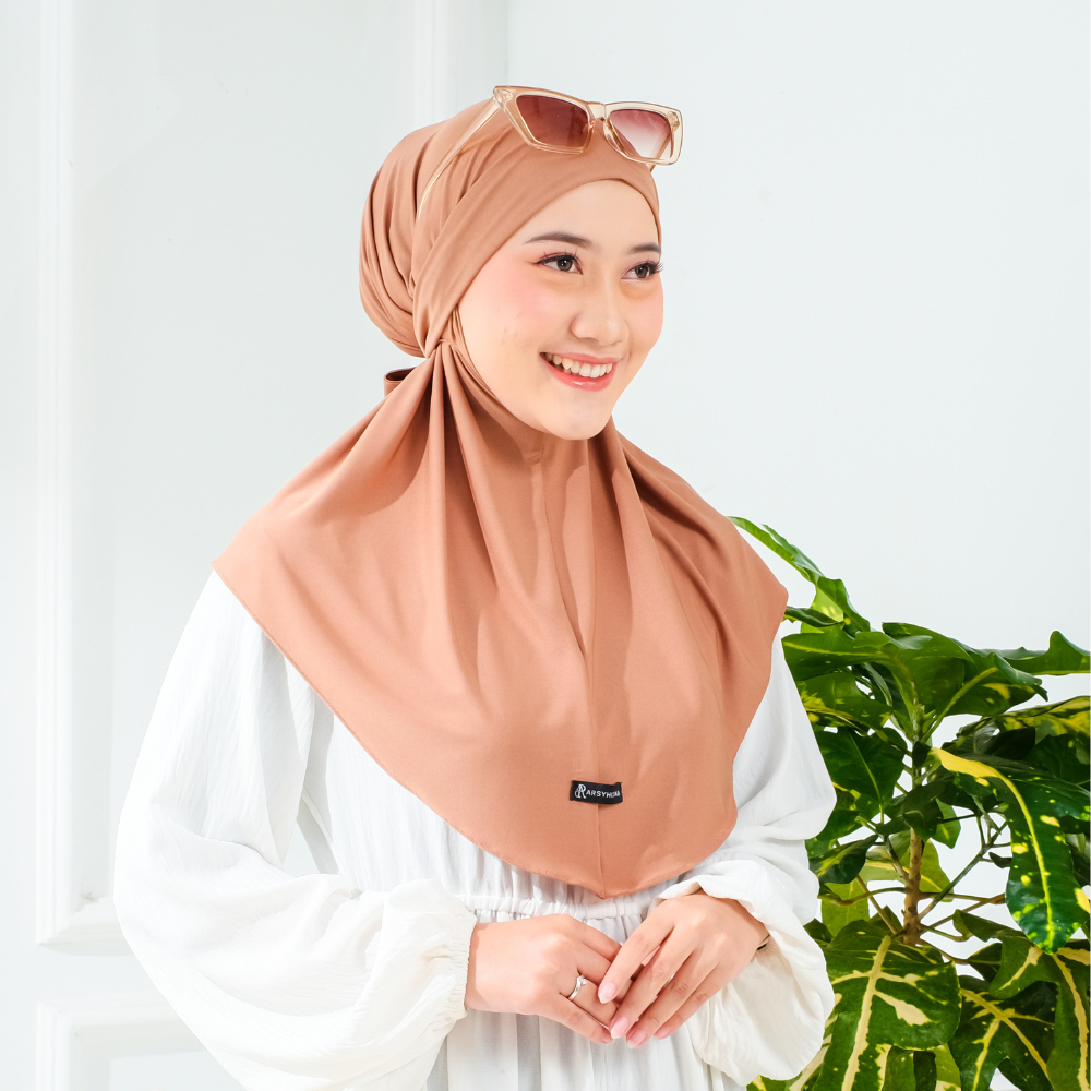 Jual Hijab Bergo Instan Tali French Melayu YEVA / Kerudung Malaysia ...