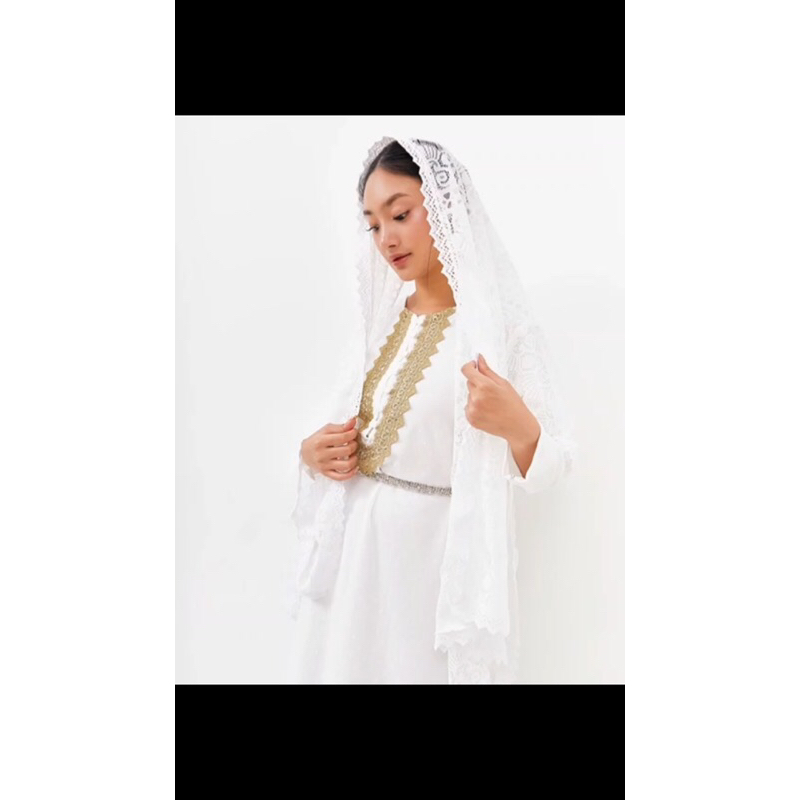 Jual Gamis Putih Tille Plus Belt Payet Dan Selendang Brokat | Shopee ...