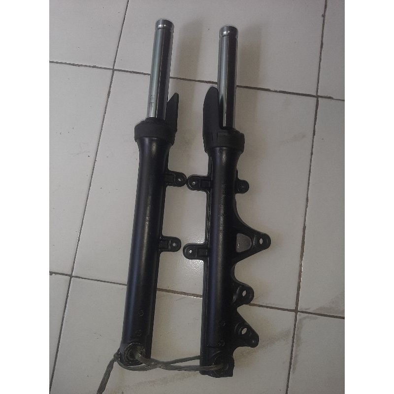 Jual Shockbreaker Depan Aerox 155 Original copotan Shok depan As tabung | Shopee Indonesia