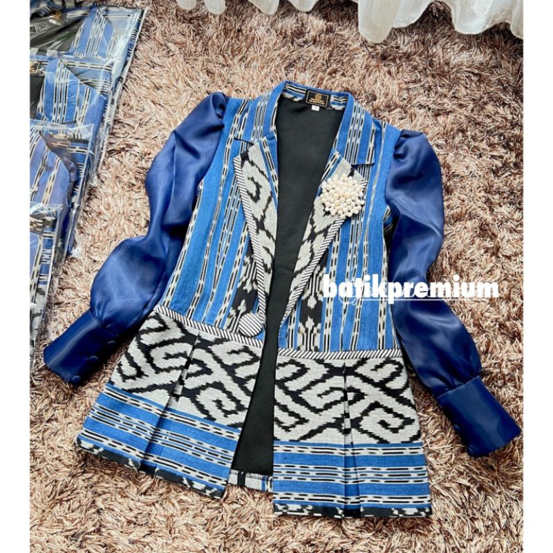 Jual BLAZER TENUN BY INDONESIA BUTIK | Shopee Indonesia