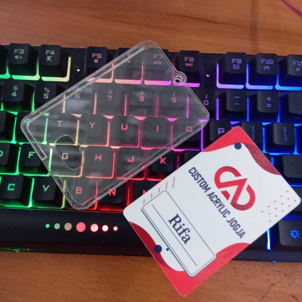 Jual ID Holder Name Tag Transparan Akrilik Bening ( MINIMAL ORDER 3 PCS ...