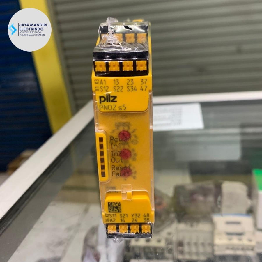 Jual SAFETY RELAY PILZ PNOZ S5 C 24VDC 2N/O 2N/O T PN:751105 | Shopee ...