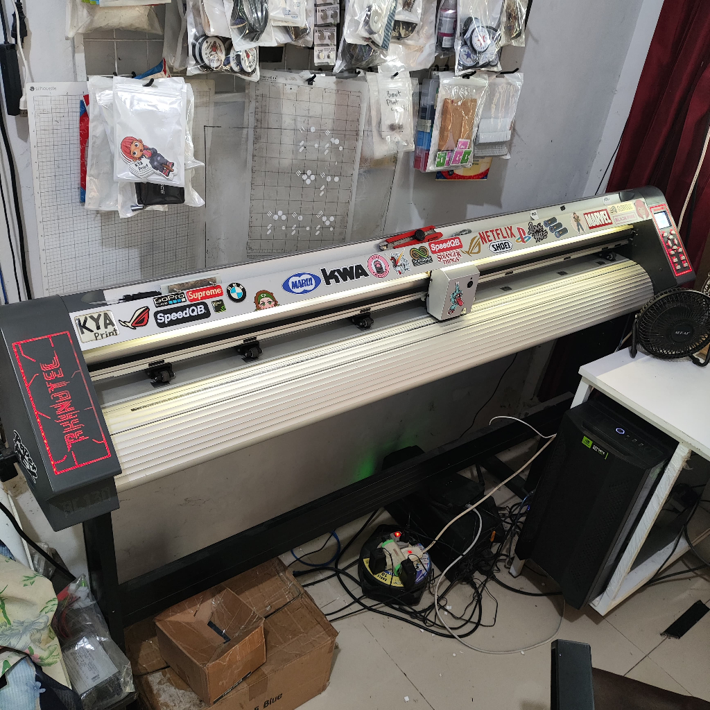 Jual Mesin Cutting Rhinotec RC 130 XA Auto Contour Second Rasa Baru ...