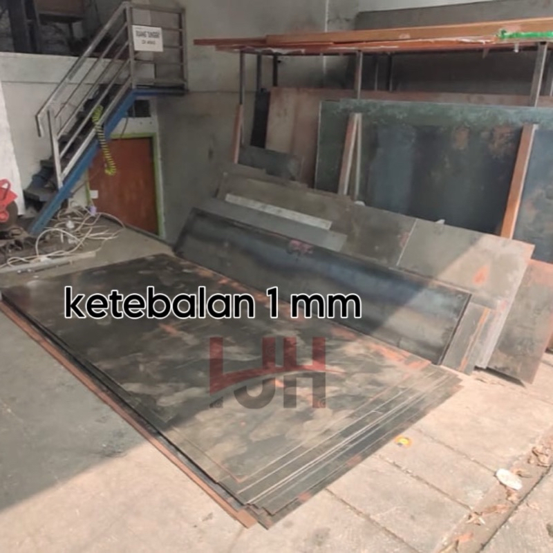 Jual Plat Besi Tebal 1 mm, Plat eser hitam . lebar mulai dari 50 cm | Shopee Indonesia