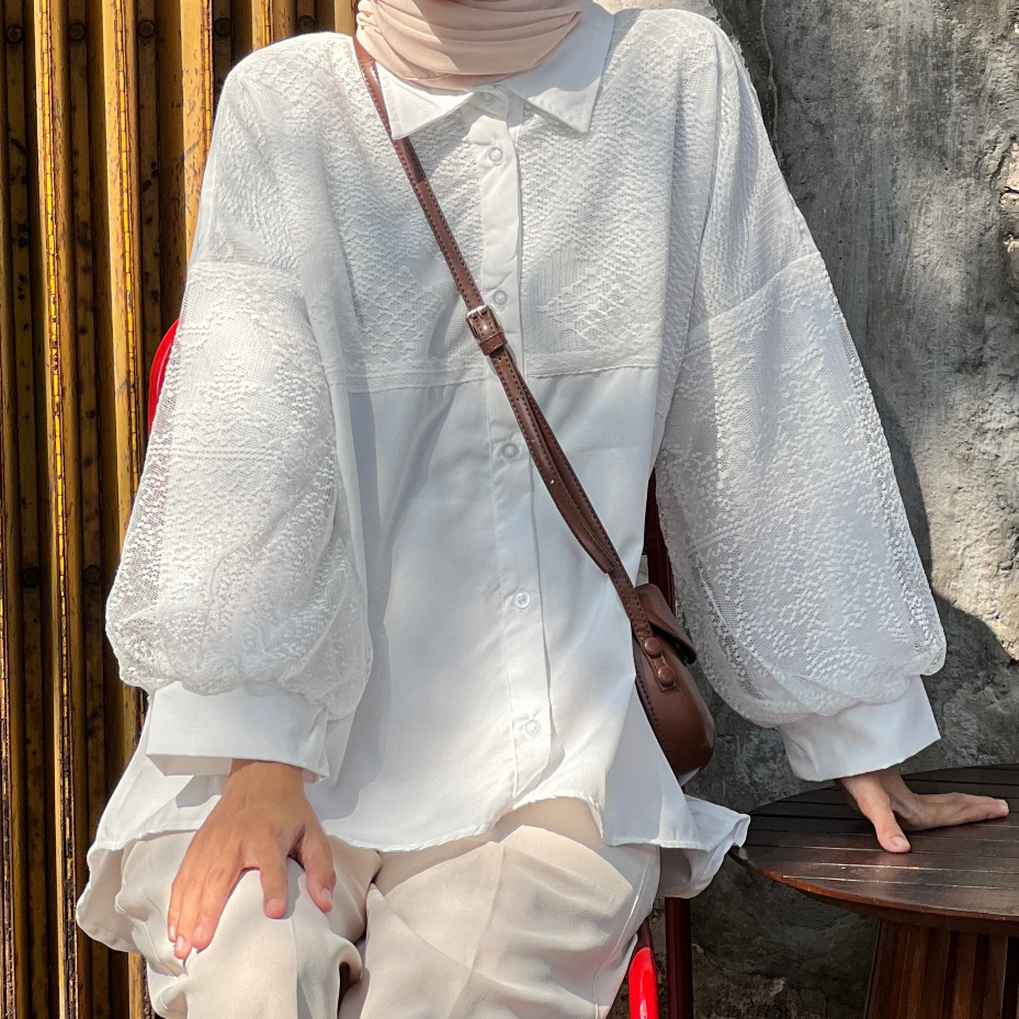 Jual Fukutani Vintage Lace Shirt // Atasan Renda Wanita | Shopee Indonesia