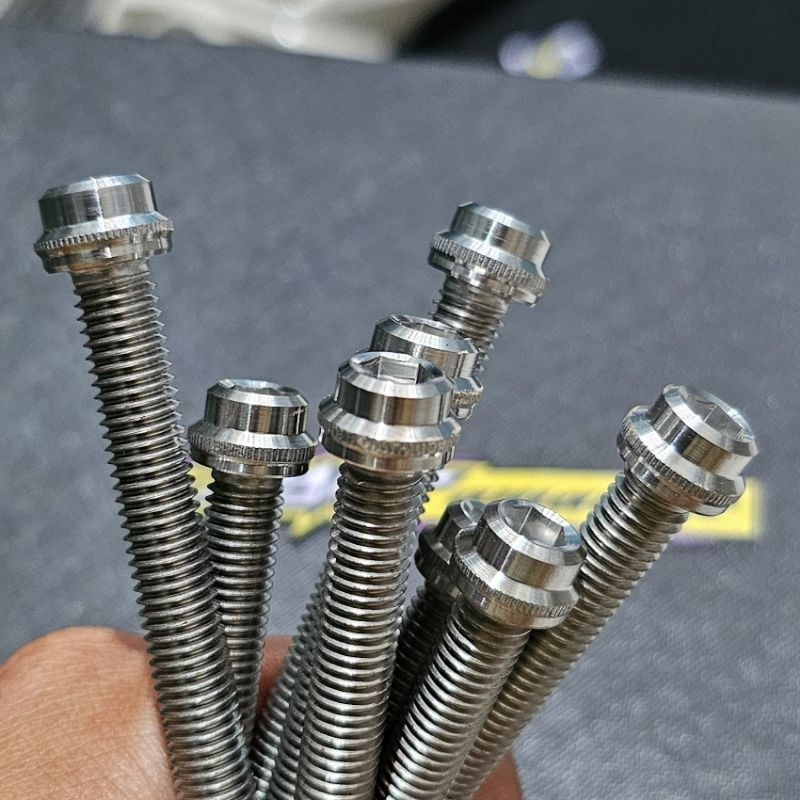 Jual baut L stainless m10 disc baut segitiga bawah ninja r BAUT 14/M10 DRAT HALUS stainless baut ...