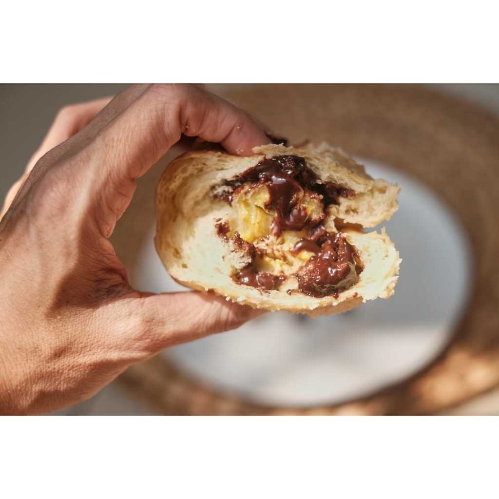 Jual Roti Eneng Pisang Coklat Lumer | Shopee Indonesia