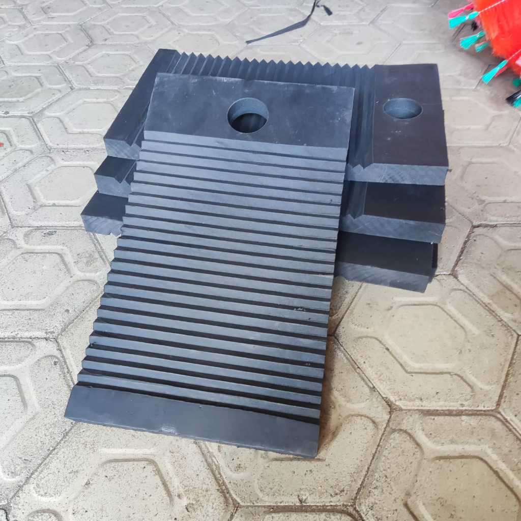 Jual PAPAN GILESAN CUCI BAJU / PAPAN GILESAN KARET | Shopee Indonesia