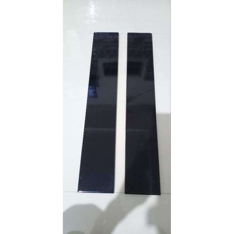 Jual list keramik dinding super black hitam polos ukuran 10x50 grosir ...