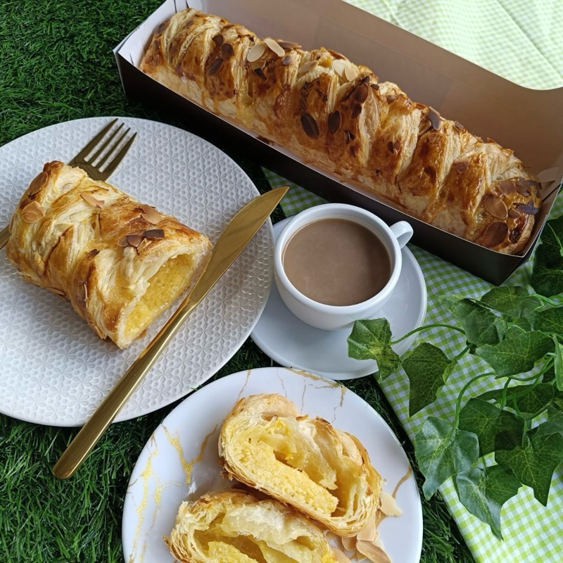Jual Almond Pastry Boemi Rasa | Shopee Indonesia