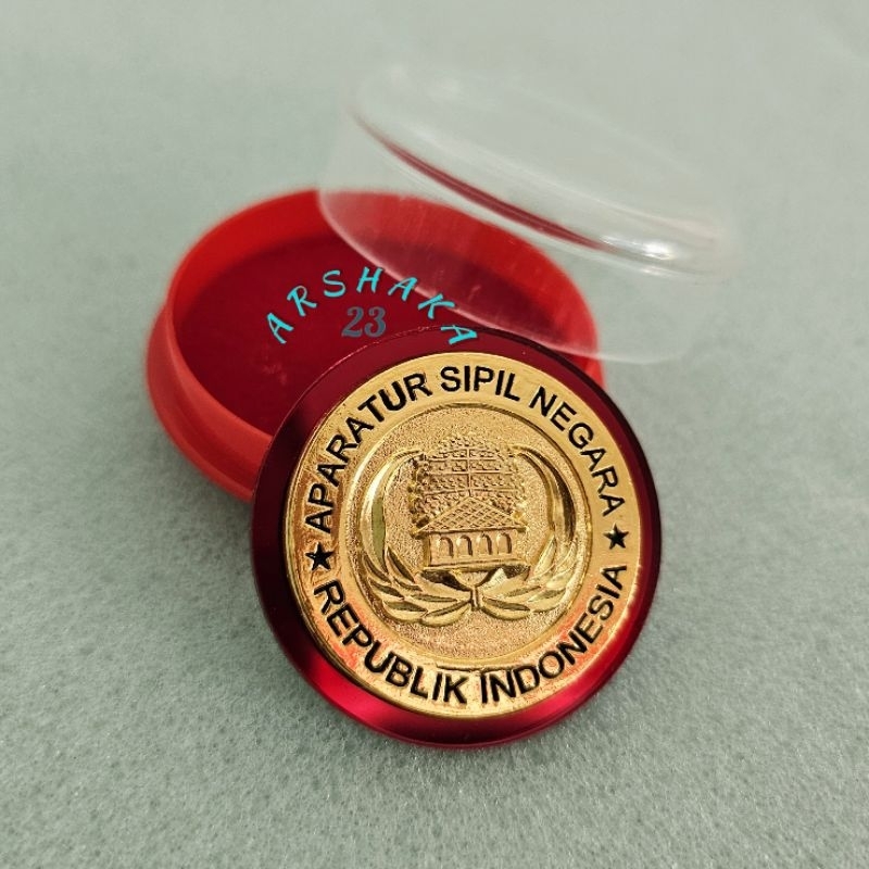 Jual Pin Korpri ASN Bulat Akrilik Premium Tebal Plus Box Pin | Shopee ...