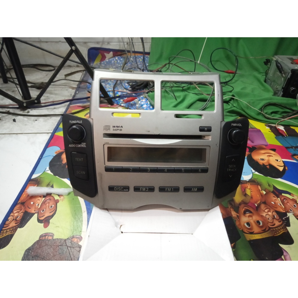 Jual TAPE MOBIL BEKAS JADUL. HEAD UNIT ORIGINAL TOYOTA YARIS BAKPAO ...