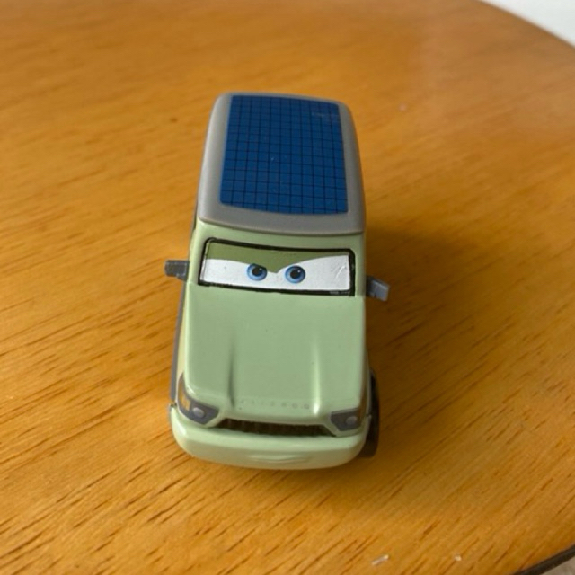 Jual Diecast Sir Miles Axelrod dari Film Cars - Miniatur Mobil CEO yang ...