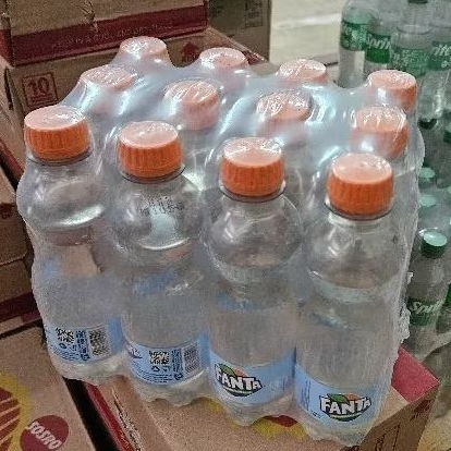 Jual BAL 12S - FANTA SODA ISI 12 BOTOL PET AIR SODA / GOJEK ONLY - 12 ...