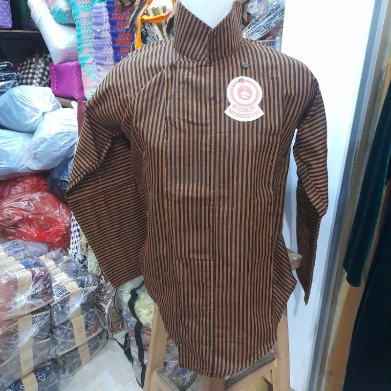Jual surjan tenun lurik laki dewasa coklat hitam garis kecil | Shopee Indonesia
