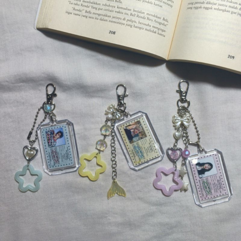 Jual [pre order] [bisa custom foto & warna] keychain manik-manik ...