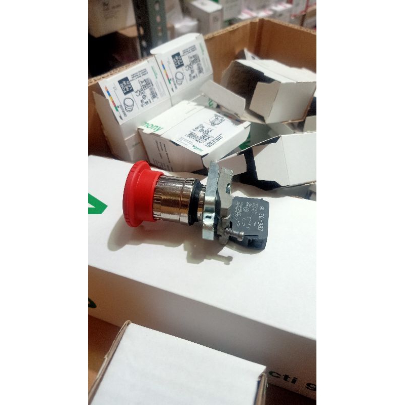 Jual emergency stop XB4BS8442 schneider, switching off diameter 22mm ...