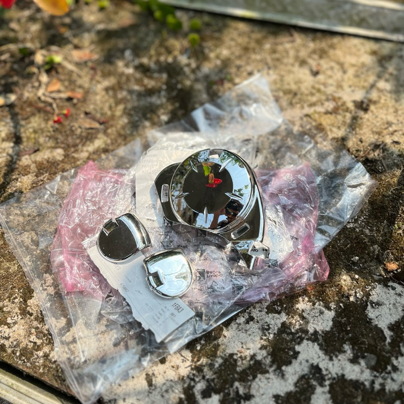 Jual (PART ORIGINAL) Ecer atau Fullset bisa Spoiler Plug Cover Tutup ...