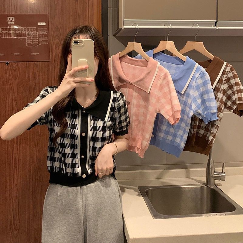 Jual VINTAGE CROP KRAH KANCING MUTIARA - | Knitwear Wanita Atasan Rajut Knit Top Wanita Motif ...