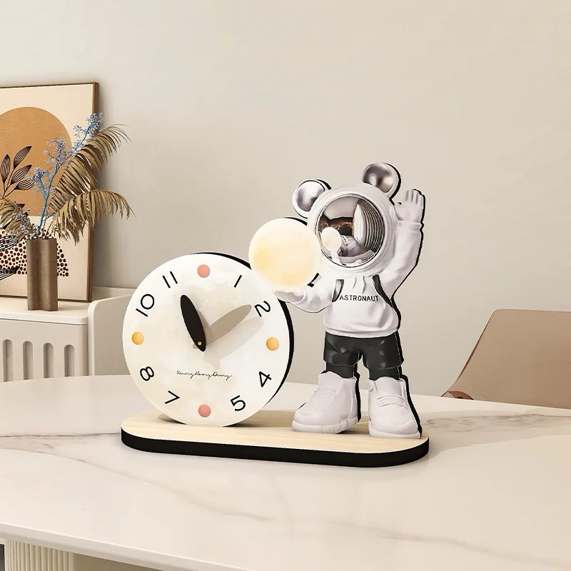 Jual Astronaut Wood Acrylic Table Clock/ jam meja unik kayu akrilik ...