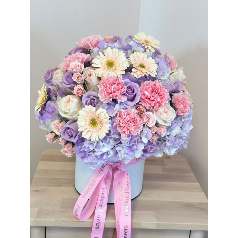 Jual the hydrangeas daisy carnatians bouquets bucket buket bunga segar ...