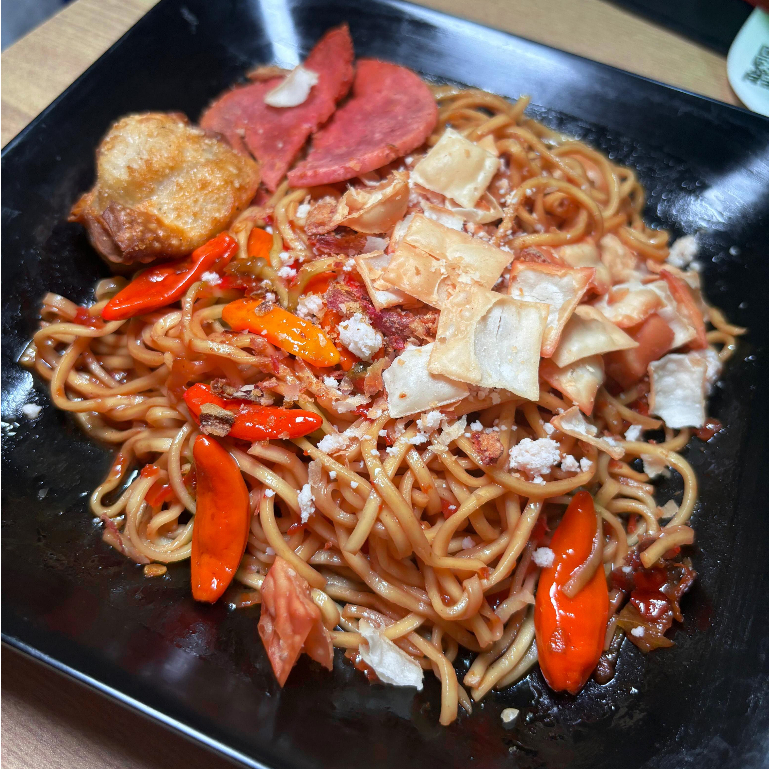 Jual Mie Gocuan Mie Gacoan Mi Pedas Pejuang Cuan Mie Chili Oil Mie ...