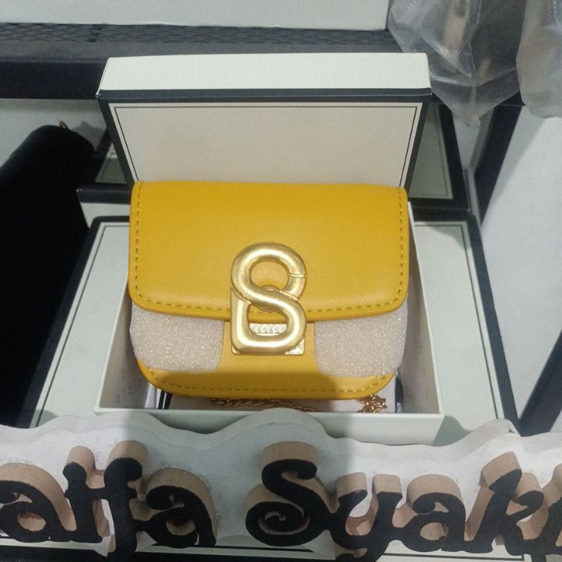 Jual Tas Buttonscarves Original Ready Like new lengkap box | Shopee ...