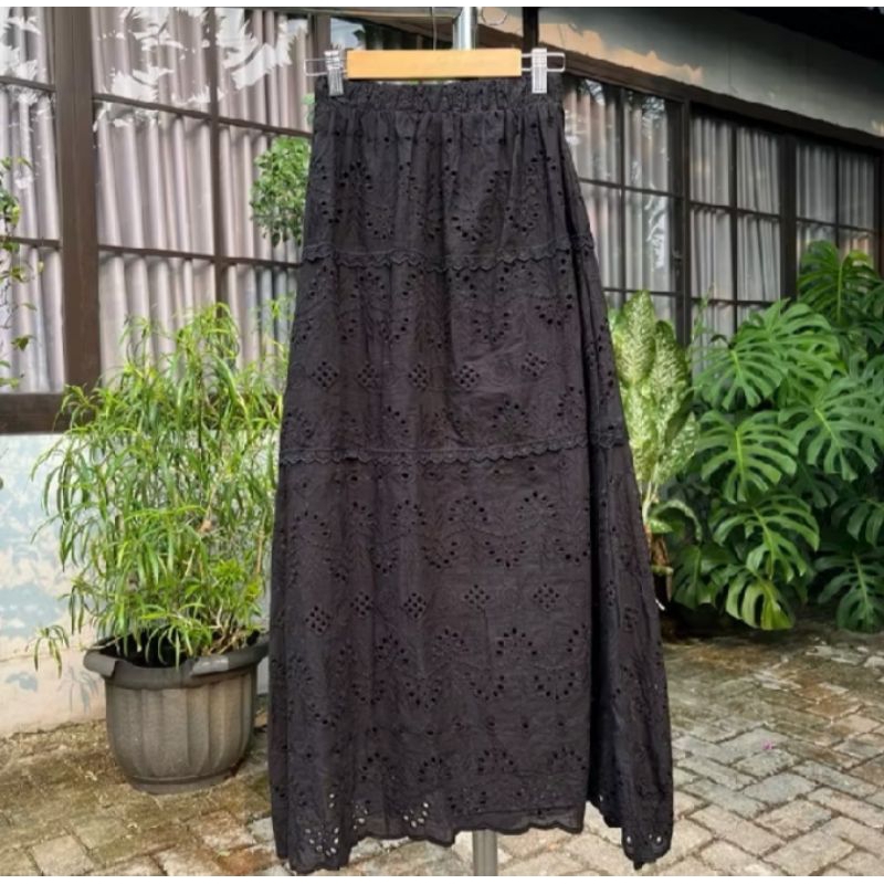 Jual New Rok katbol putih panjang import fashion wanita | Shopee Indonesia