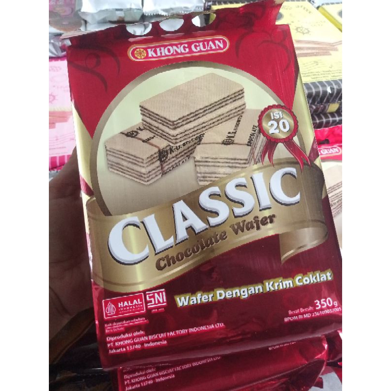 Jual KHONG GUAN CLASSIC WAFER COKLAT MILK MARIE | Shopee Indonesia